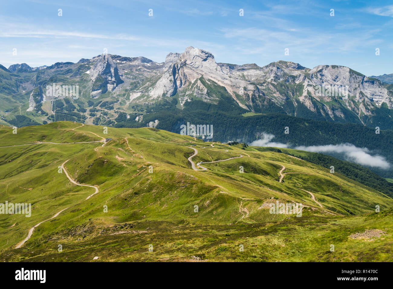French pyrenees hi-res stock photography and images - Alamy