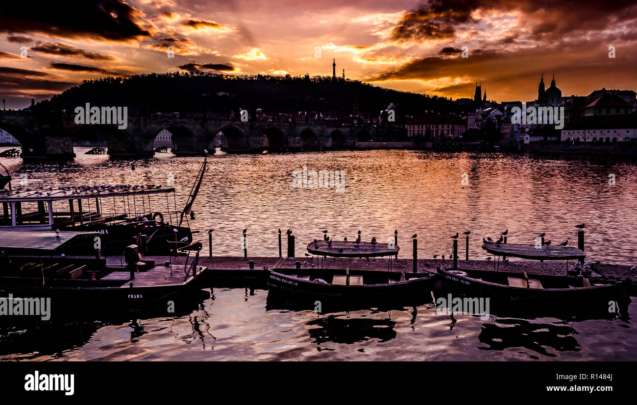 Visiting charles bridge hi-res stock photography and images - Alamy