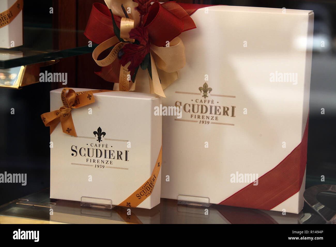 Window of Caffe Scudieri in Florence Stock Photo - Alamy