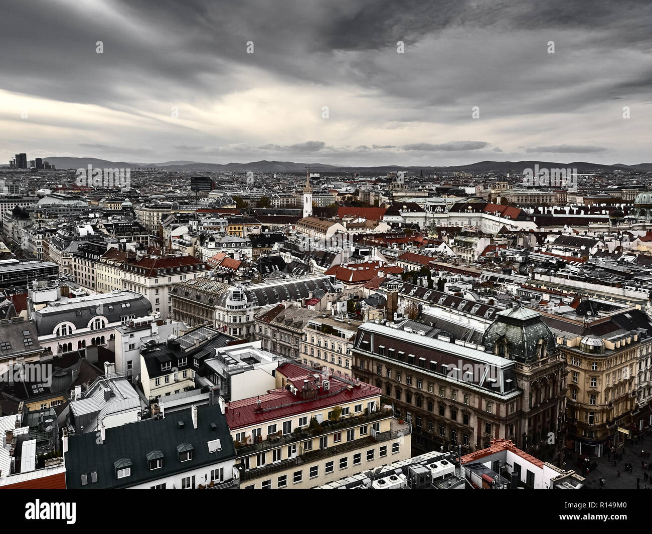 Vienna city centre hi-res stock photography and images - Alamy