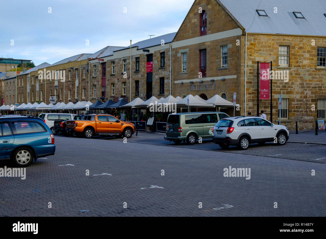Gallery salamanca place hobart hi-res stock photography and images - Alamy