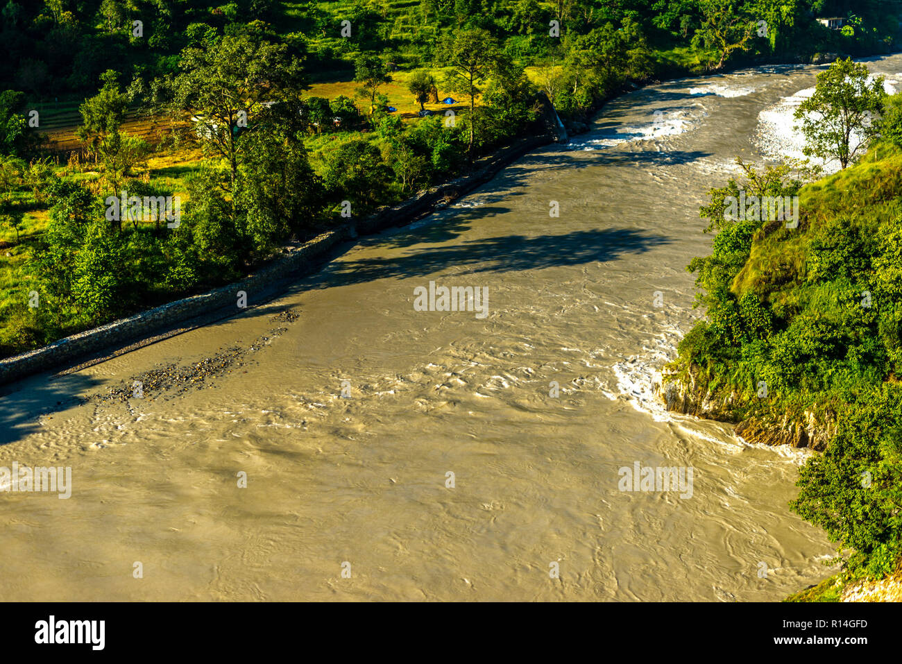 Sharda River in Jauljibi - India Nepal Border, Uttrakhand Stock Photo ...