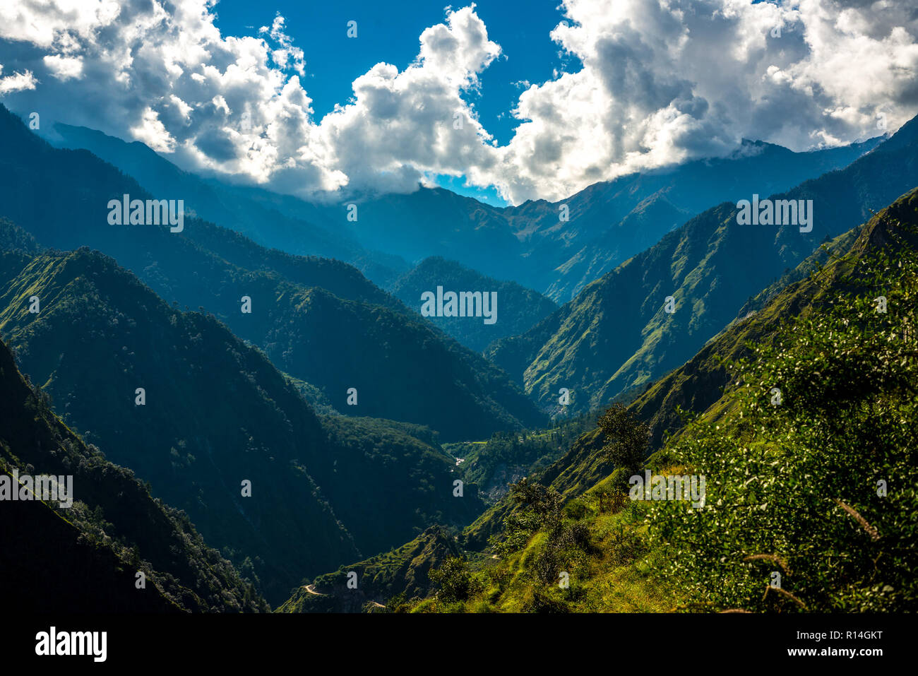 Darma Valley / Dugtu Valley in Uttrakhand Stock Photo - Alamy