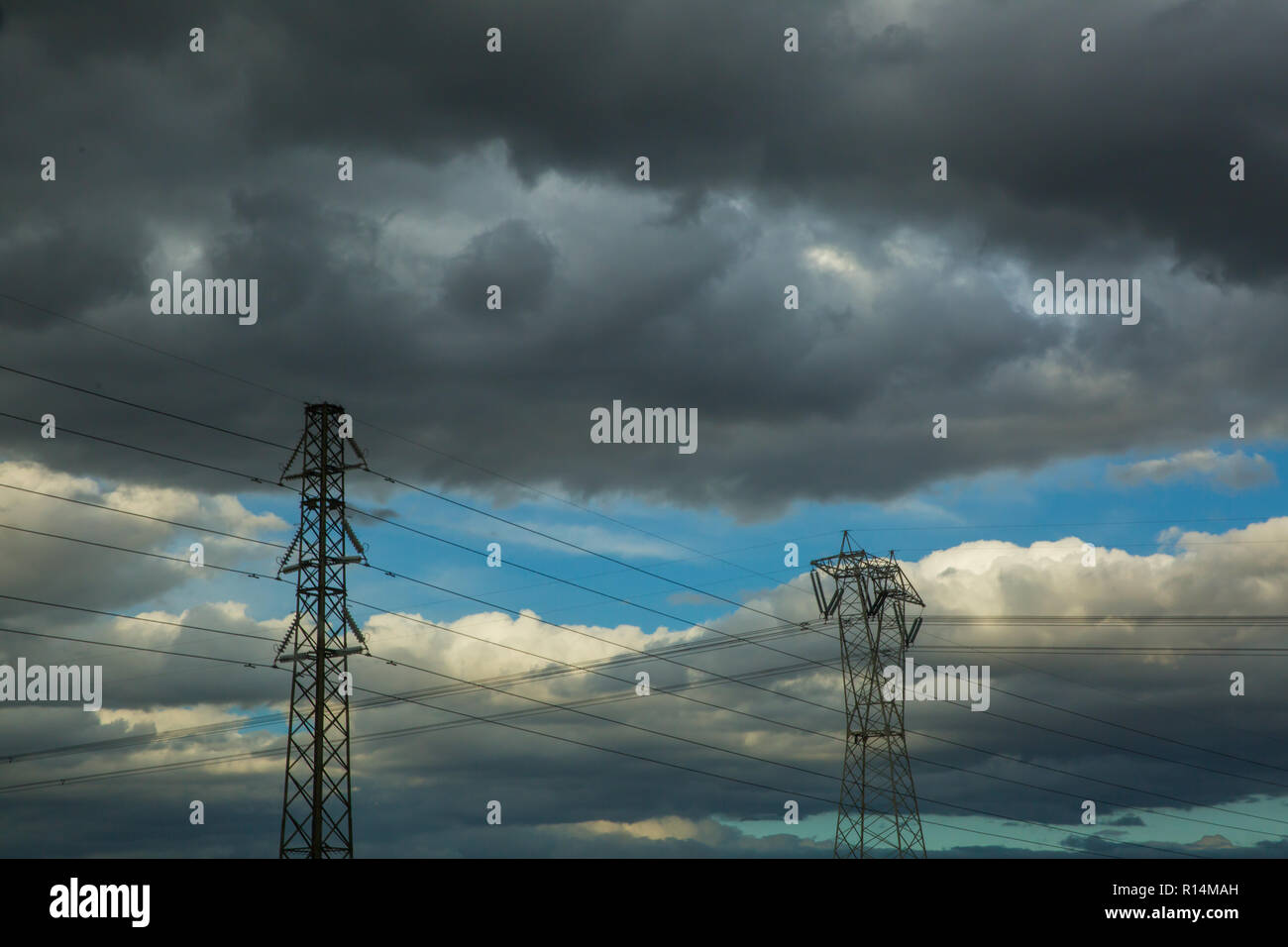 Sky dramatic sky hi-res stock photography and images - Alamy
