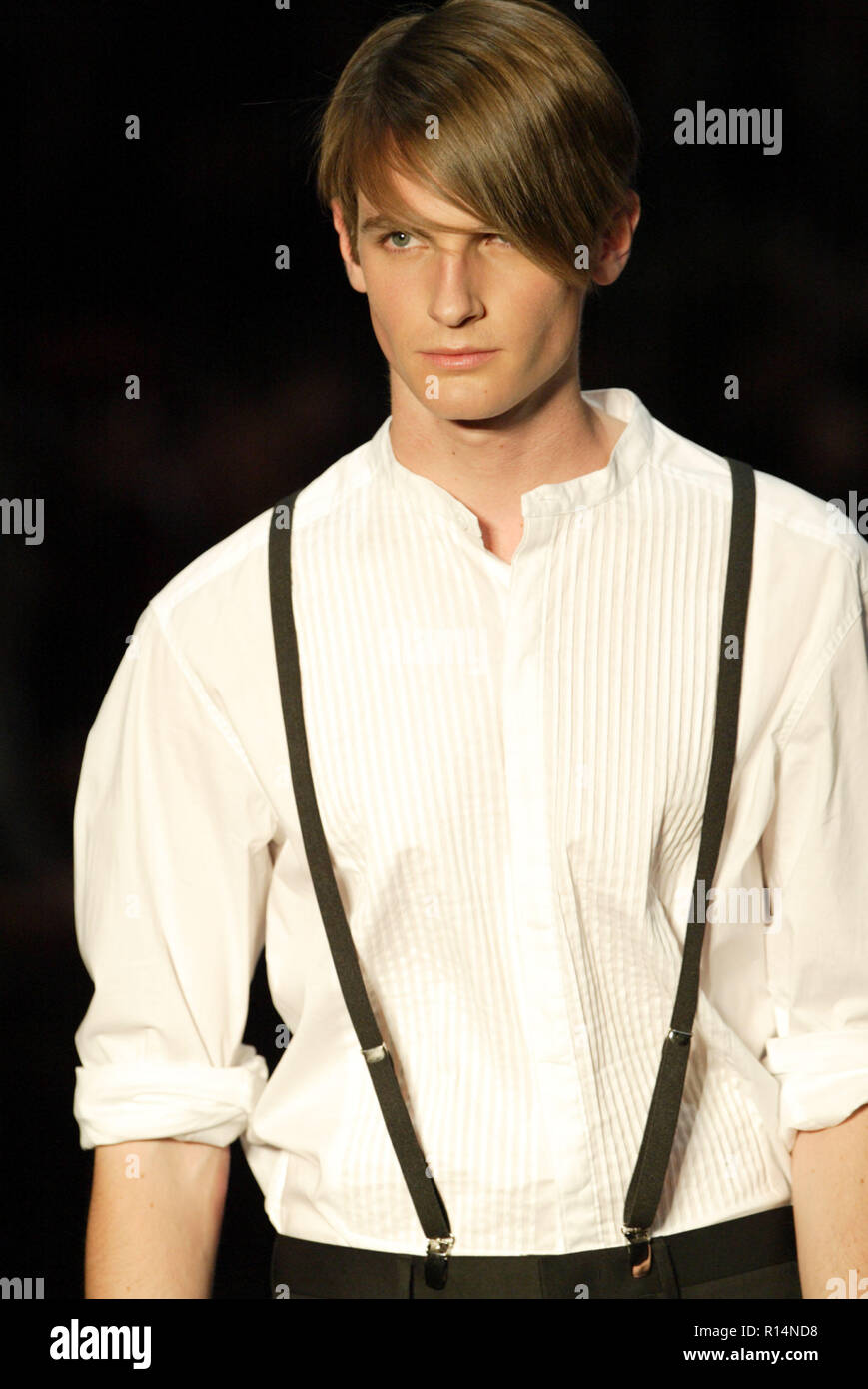 The Wayne Cooper fashion show on Day One of Australian Fashion Week ...
