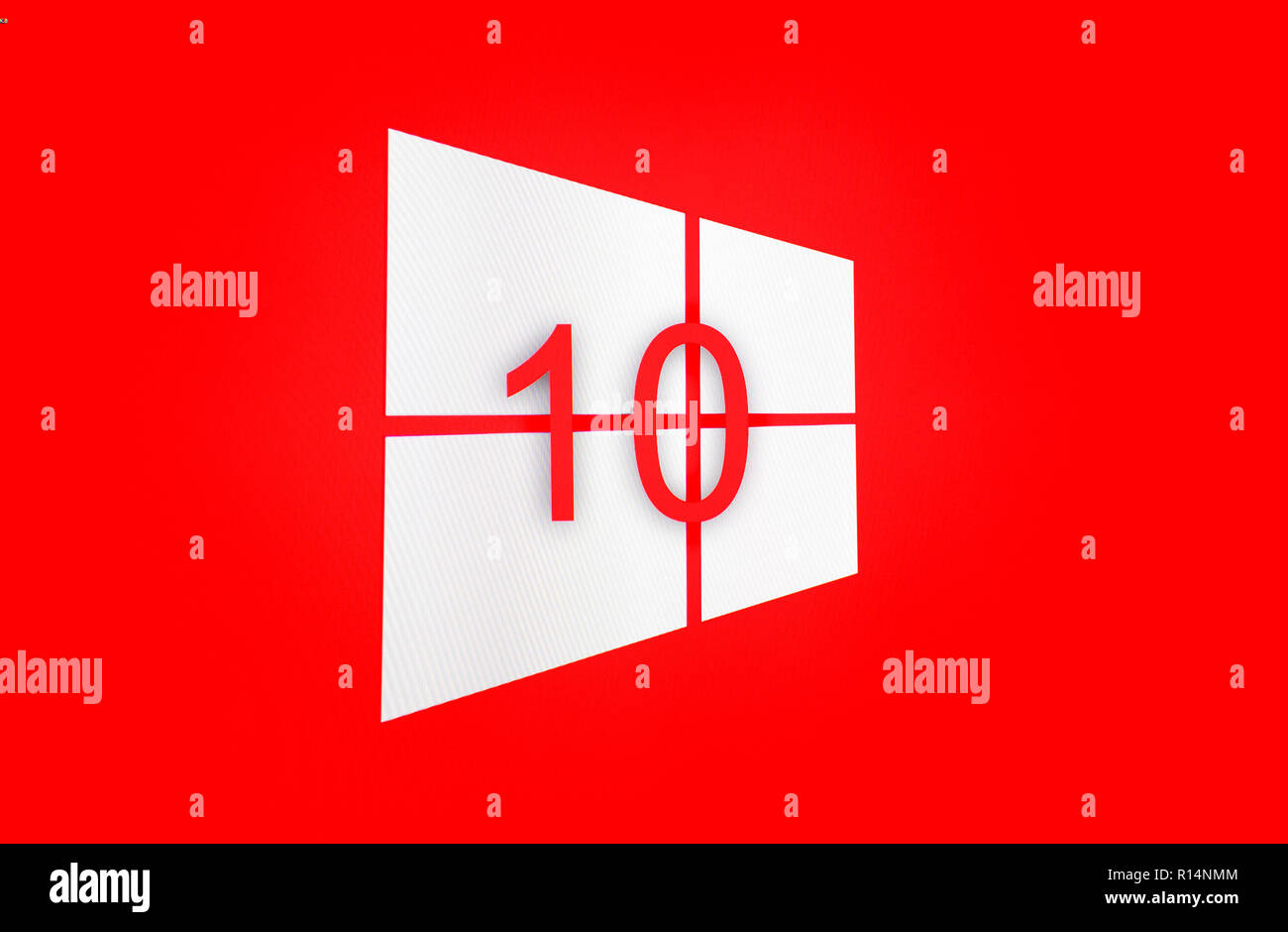 Wallpaper of windows 10 hi-res stock photography and images - Alamy