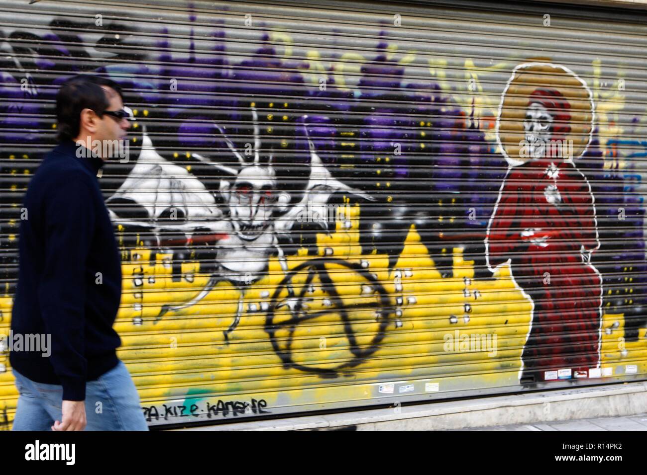 Greek economic crisis inspires graffiti artists who express their ...