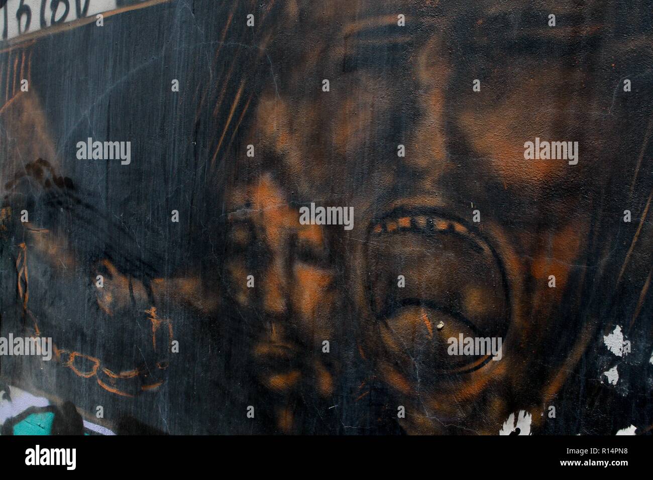 Greek economic crisis inspires graffiti artists who express their ...