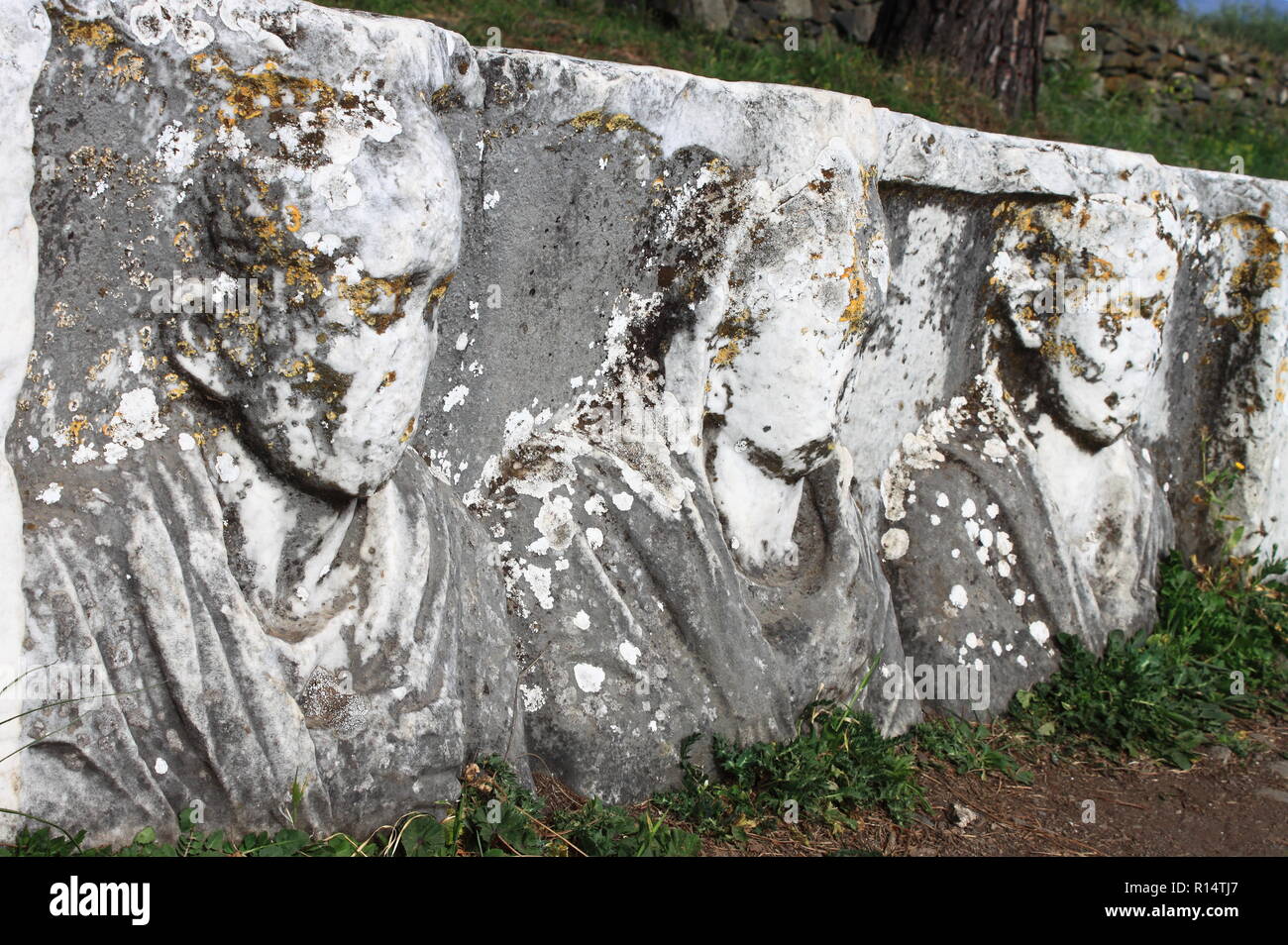 Statues roman soldiers in hi-res stock photography and images - Alamy