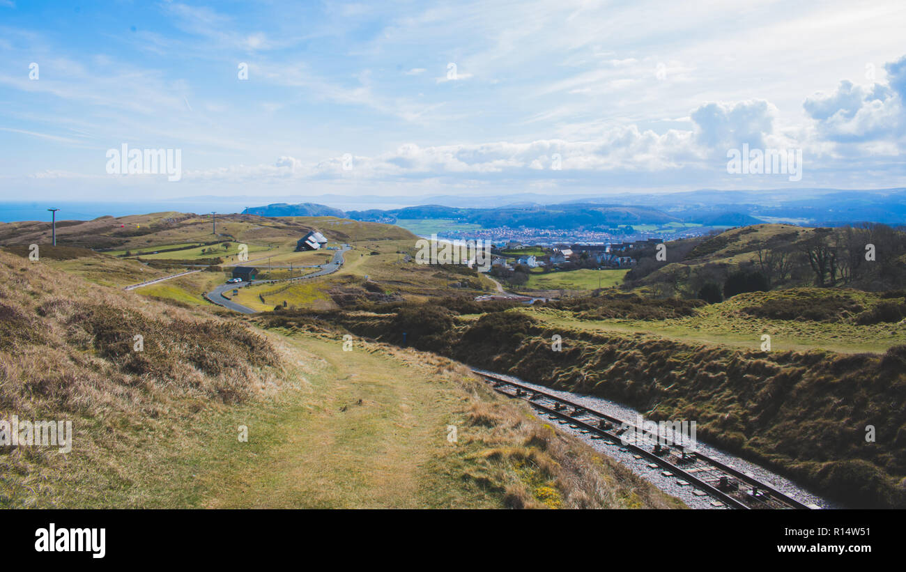 Llandudno wales conwy castle hi-res stock photography and images - Alamy