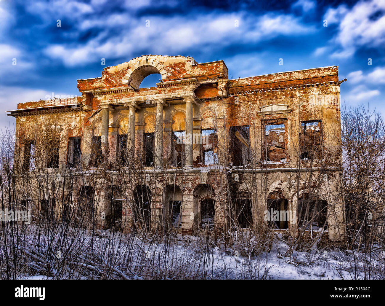 Noble house hi-res stock photography and images - Alamy