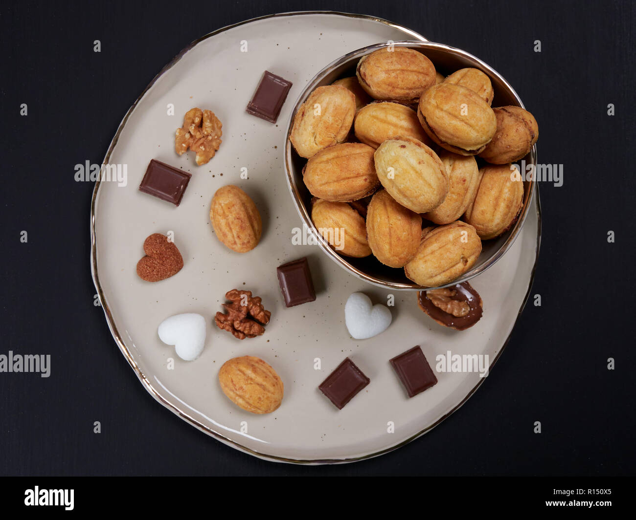 Oreshki hi-res stock photography and images - Alamy