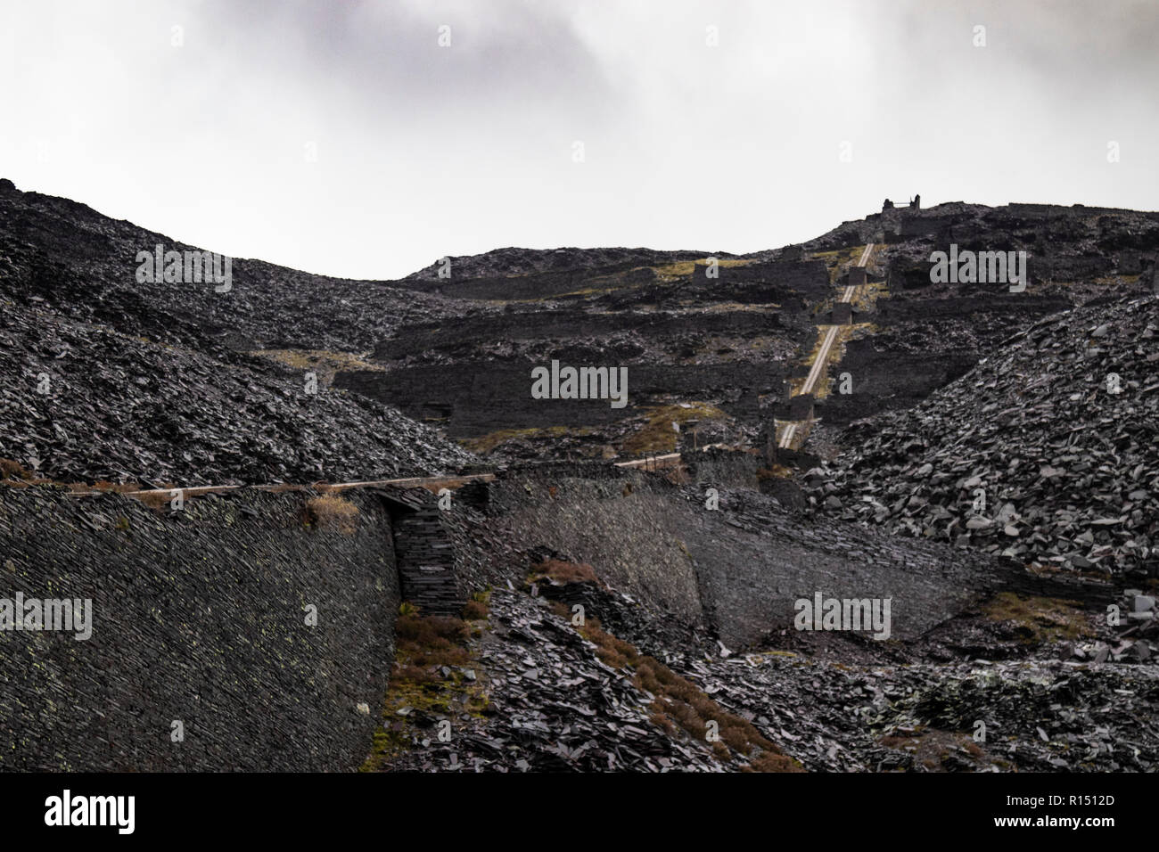 Incline plane hi-res stock photography and images - Alamy