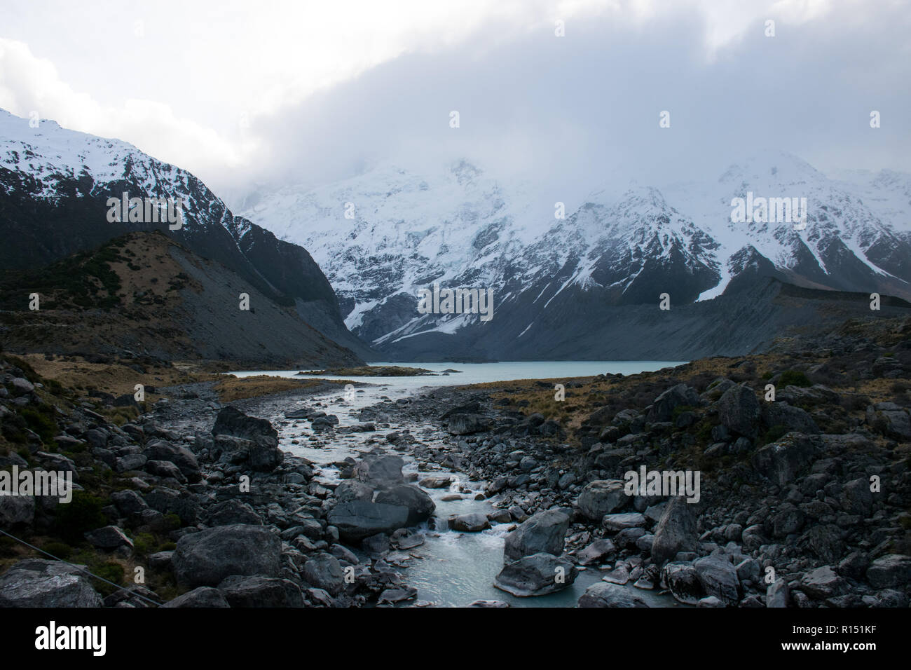 Mount weather hi-res stock photography and images - Alamy