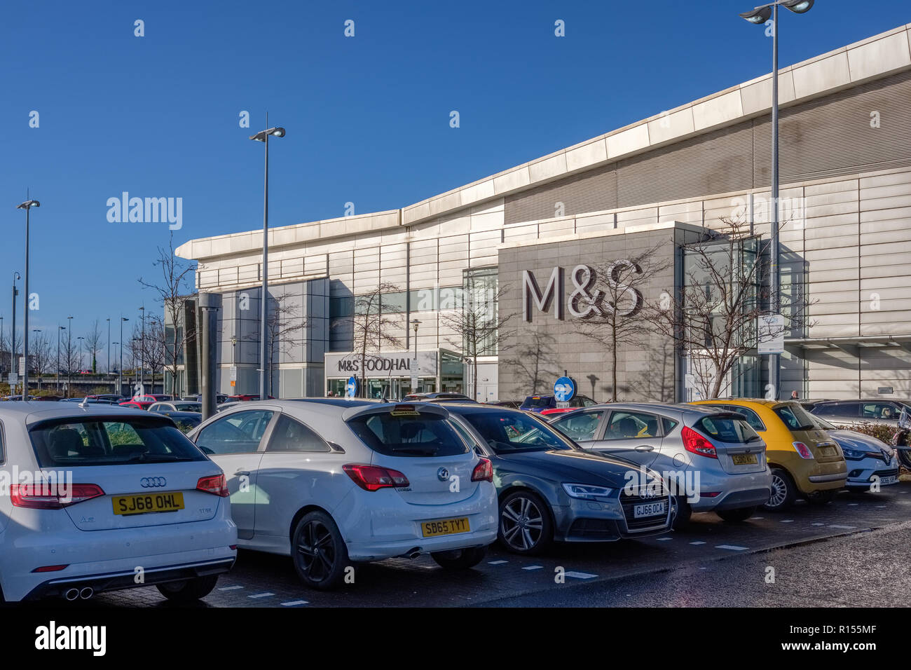 Braehead, Glasgow, UK - November 08, 2018: Braehead retail park and ...