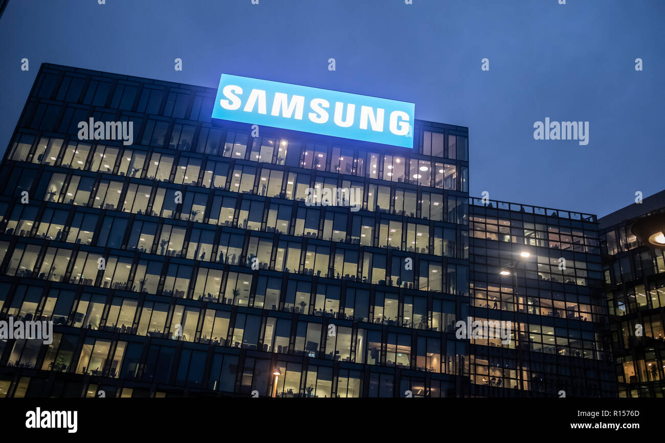 Samsung Company Stock Photos & Samsung Company Stock Images - Alamy