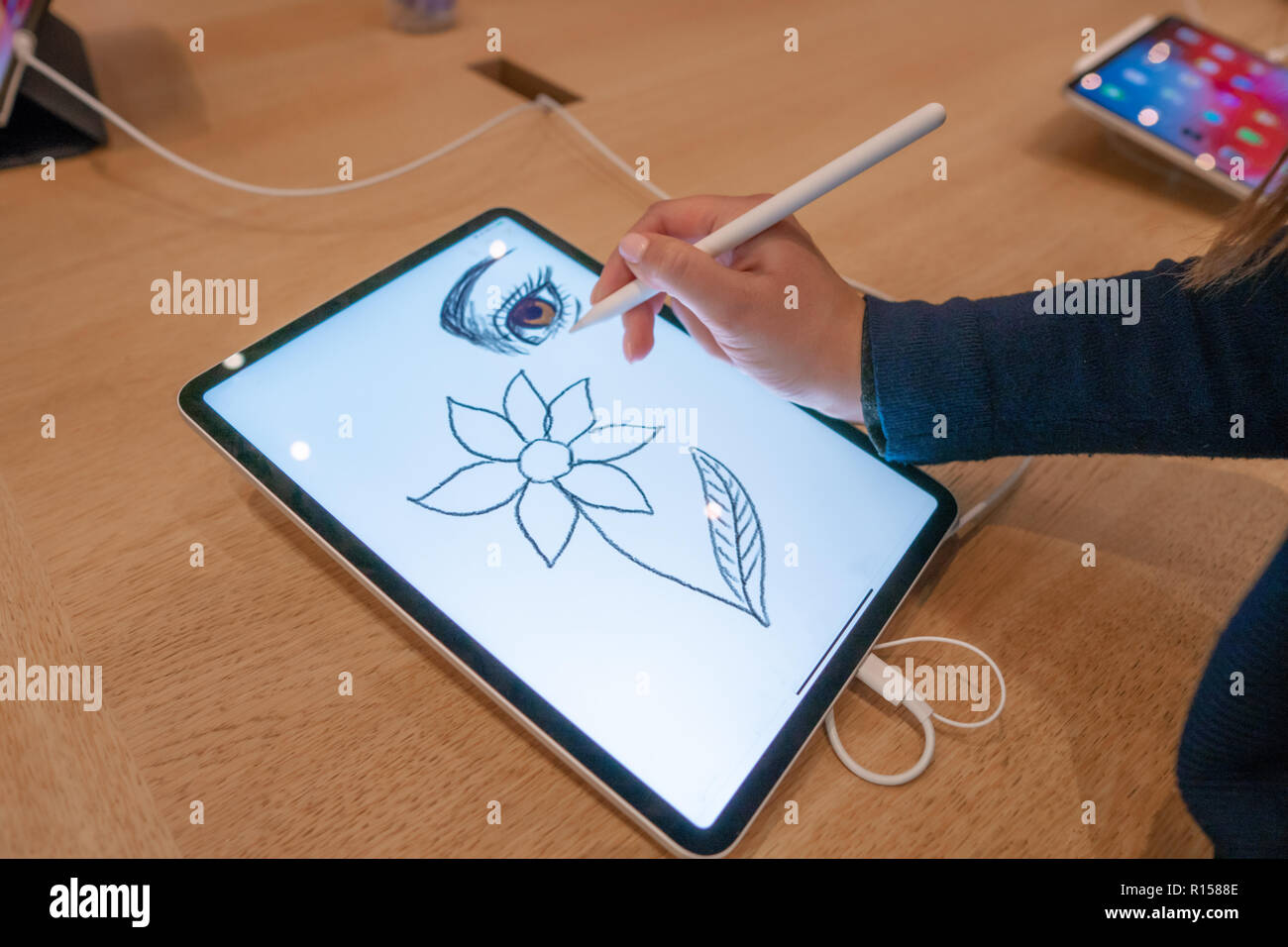 Digital visual logo hi-res stock photography and images - Alamy