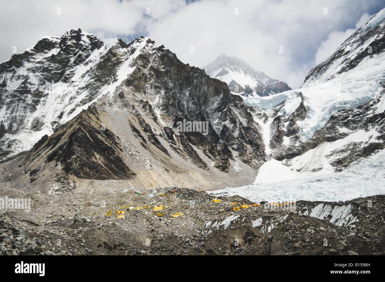 Everest Base Camp trekking, Khumbu Region, Nepal Stock Photo - Alamy