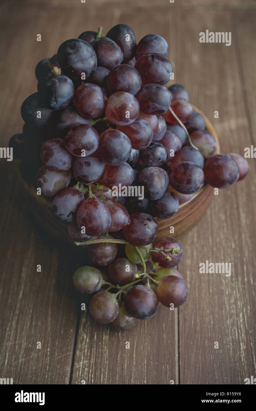 Red grapes pattern hi-res stock photography and images - Alamy