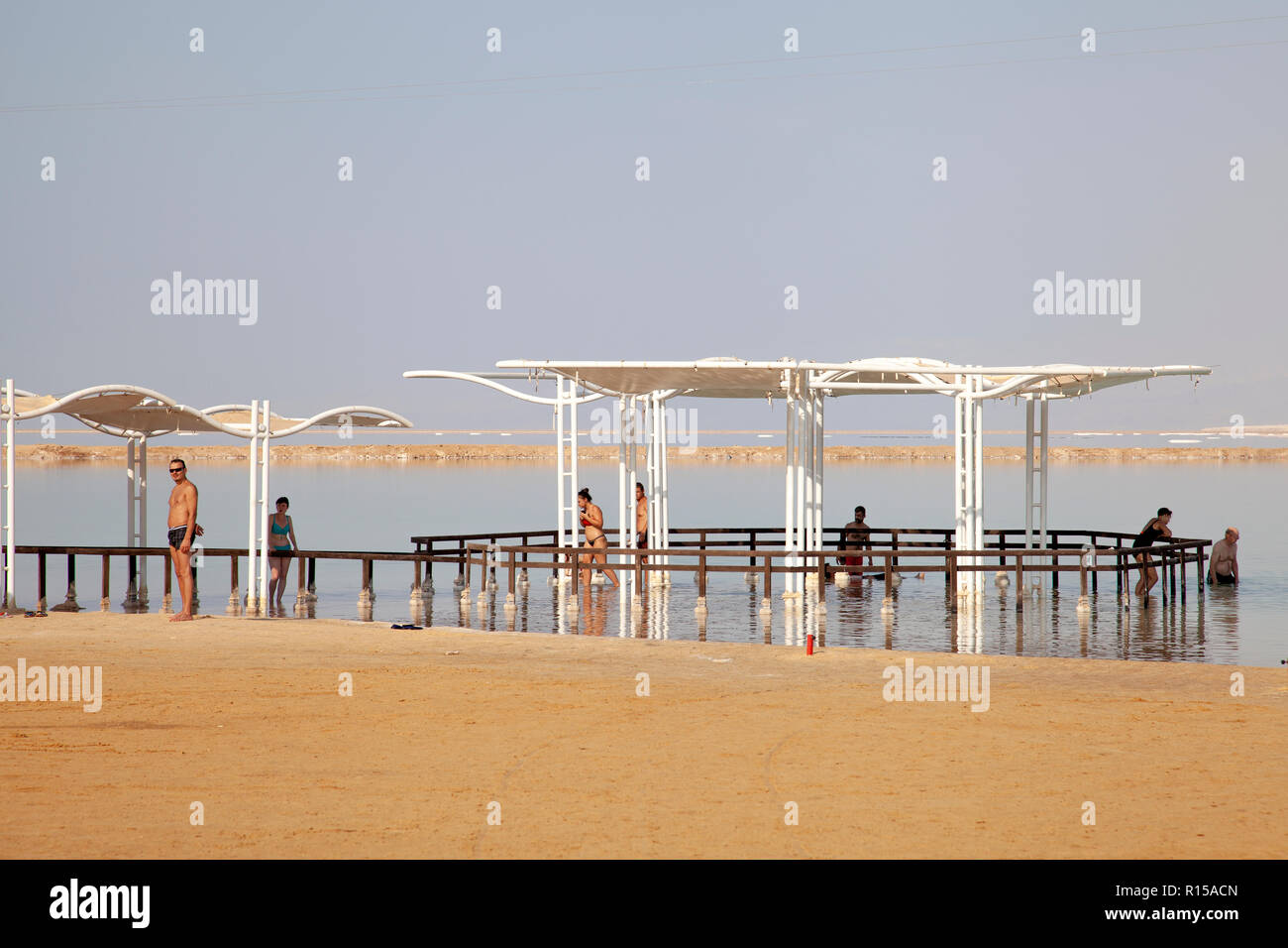 Beach bodies hi-res stock photography and images - Alamy