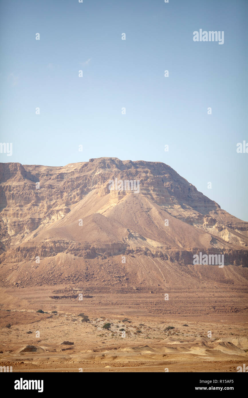 Middle east terrain hi-res stock photography and images - Alamy