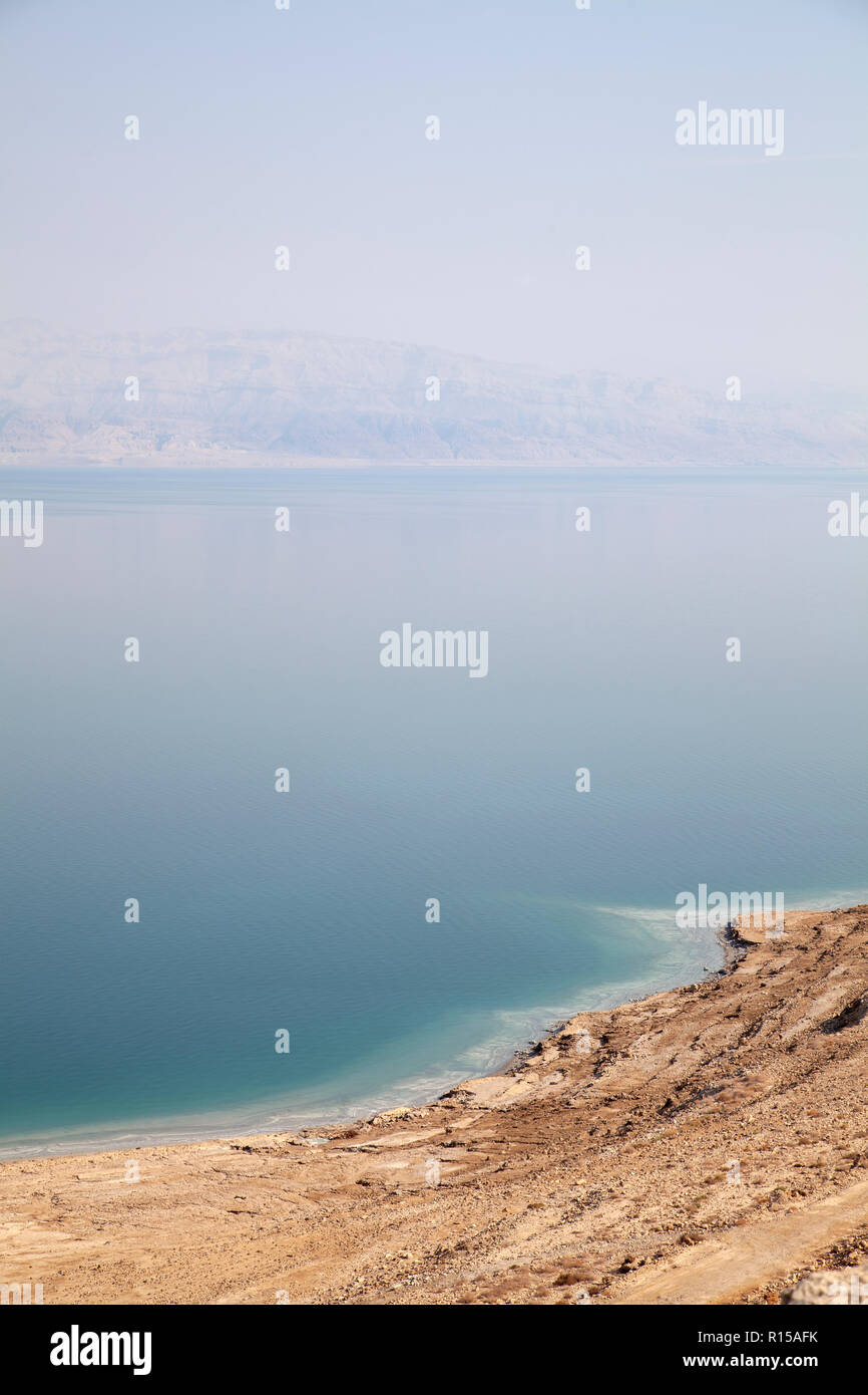 Dead sea shoreline hi-res stock photography and images - Alamy