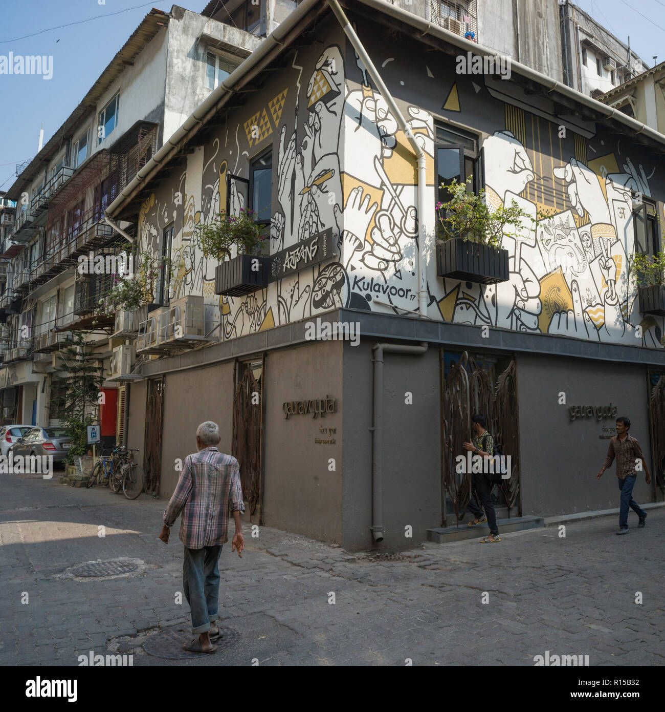 Graffiti mumbai hi-res stock photography and images - Alamy