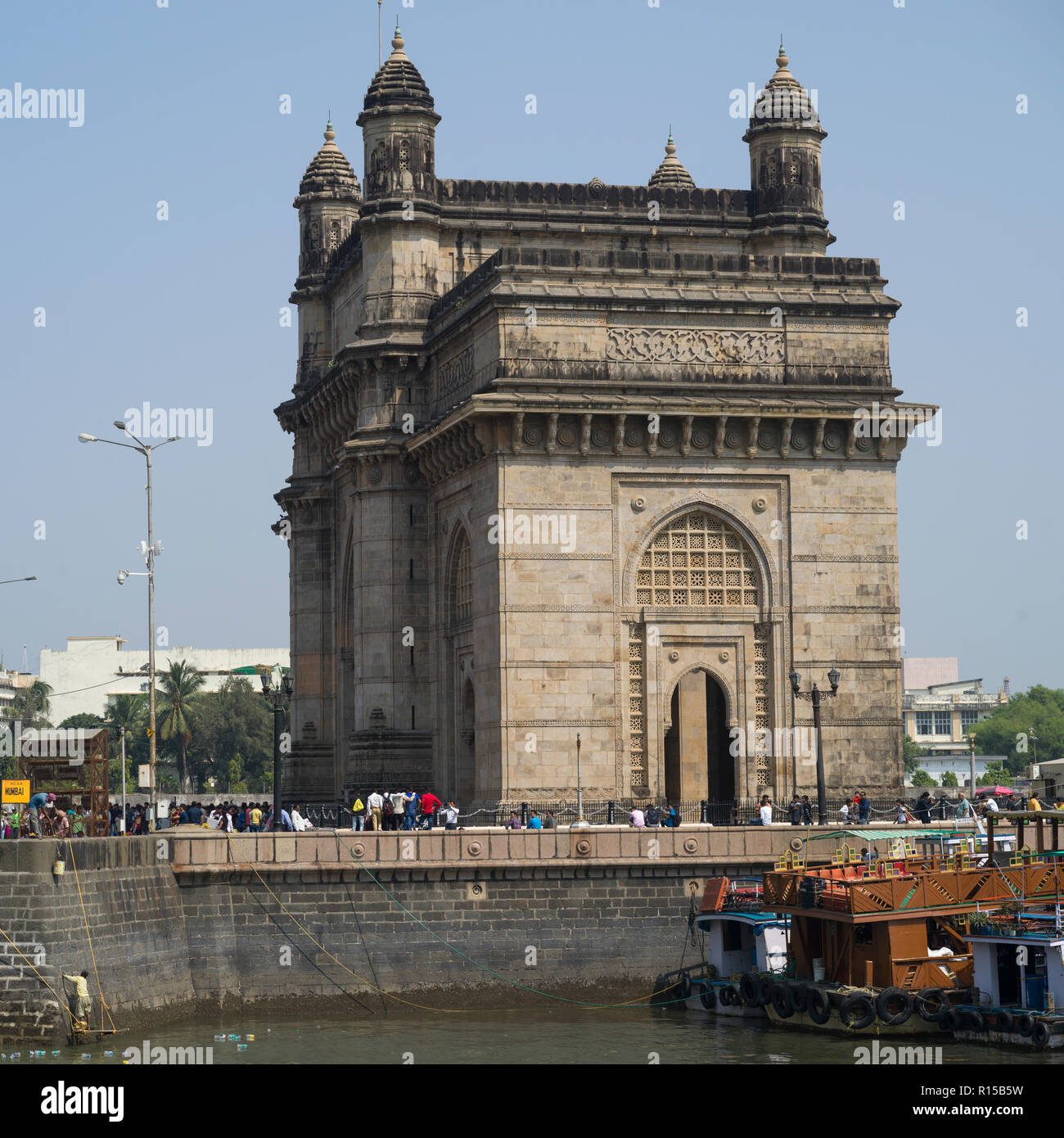 Colaba mumbai maharashtra hi-res stock photography and images - Alamy