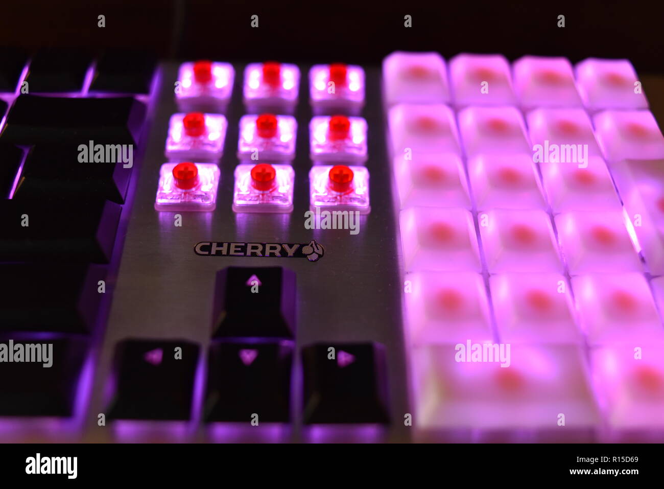 LED backlit Cherry MX Keyboard with low profile mechanical keyswitches ...