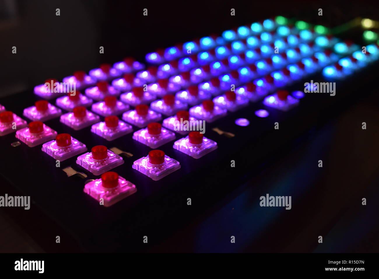 LED backlit Cherry MX Keyboard with low profile mechanical keyswitches ...