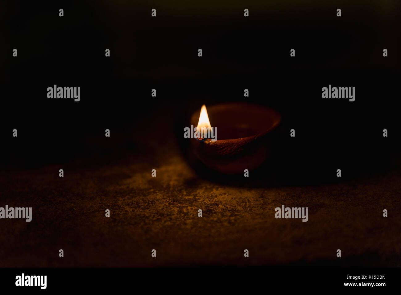 Diwali light using traditional diwa made of earth soil Stock Photo - Alamy