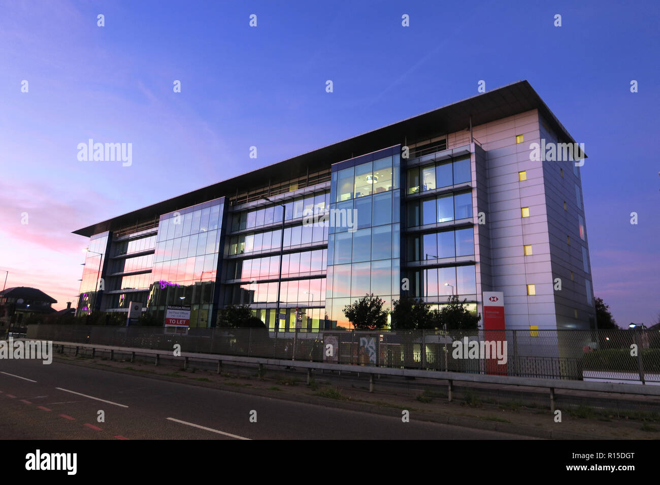 Hsbc bath hi-res stock photography and images - Alamy