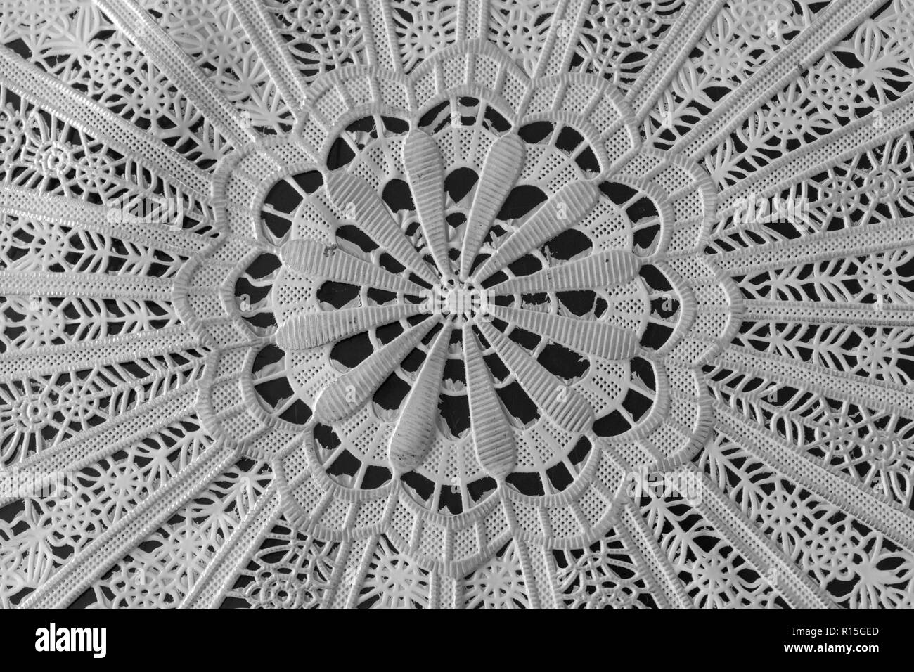 White lace pattern hi-res stock photography and images - Alamy