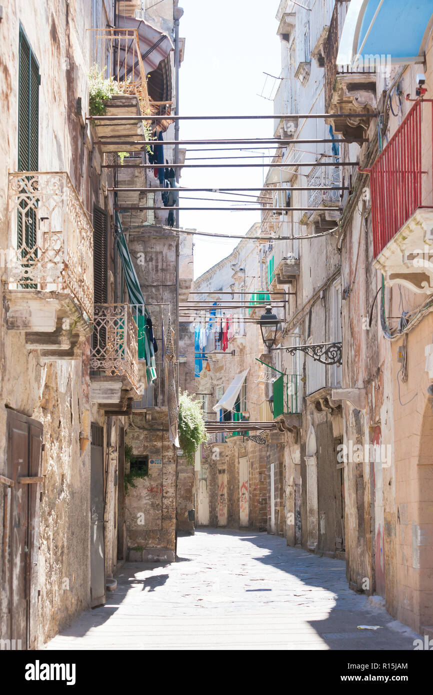 Taranto tourism hi-res stock photography and images - Alamy
