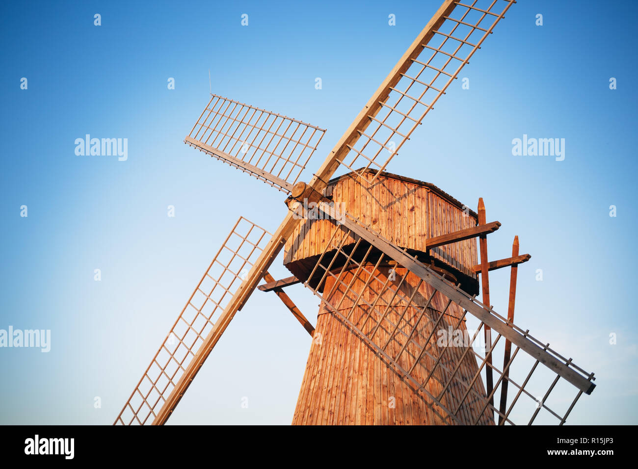 Blades old wooden windmill hi-res stock photography and images - Alamy