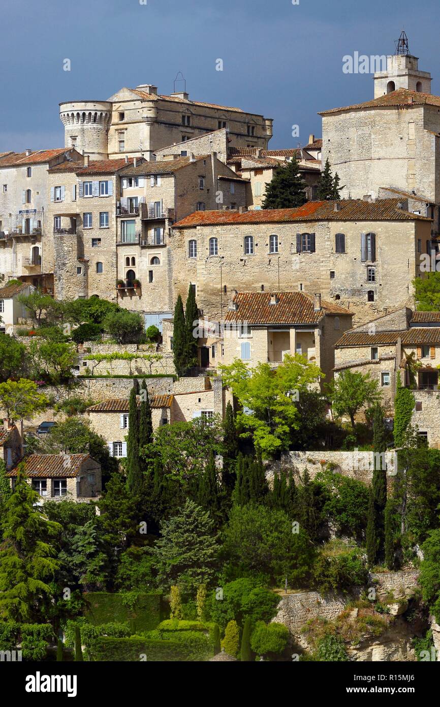 Architecture provencale hi-res stock photography and images - Alamy