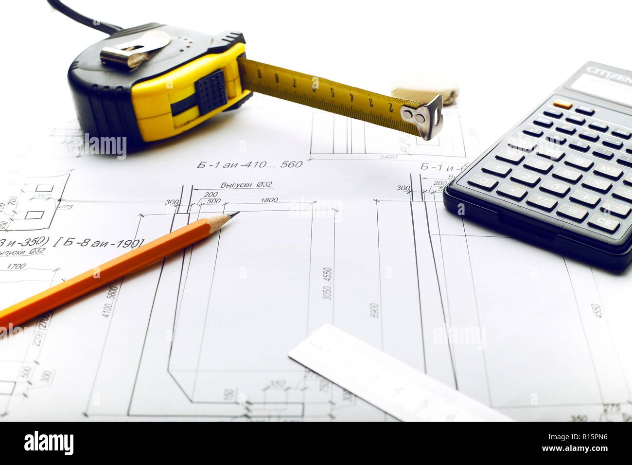 Building vector drawing hi-res stock photography and images - Alamy