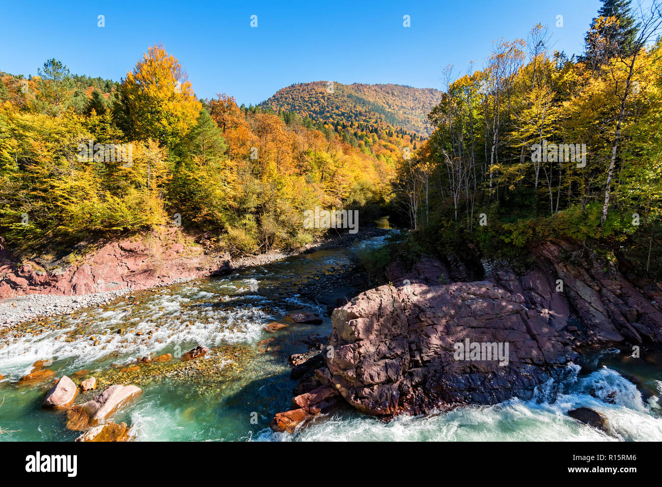 Montane landscapes hi-res stock photography and images - Alamy