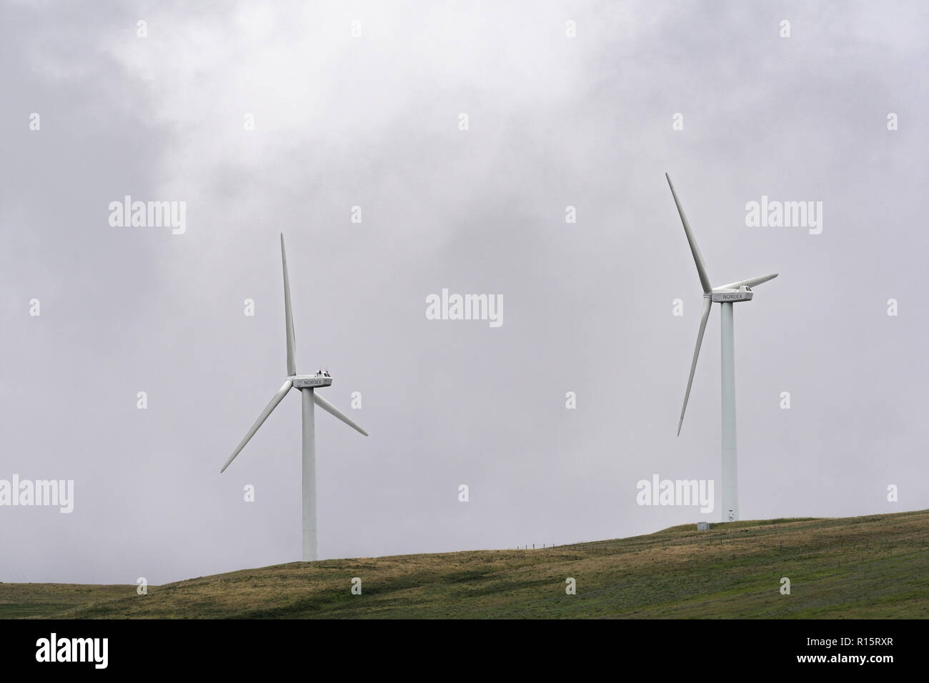 Windmill in southern alberta hi-res stock photography and images - Alamy