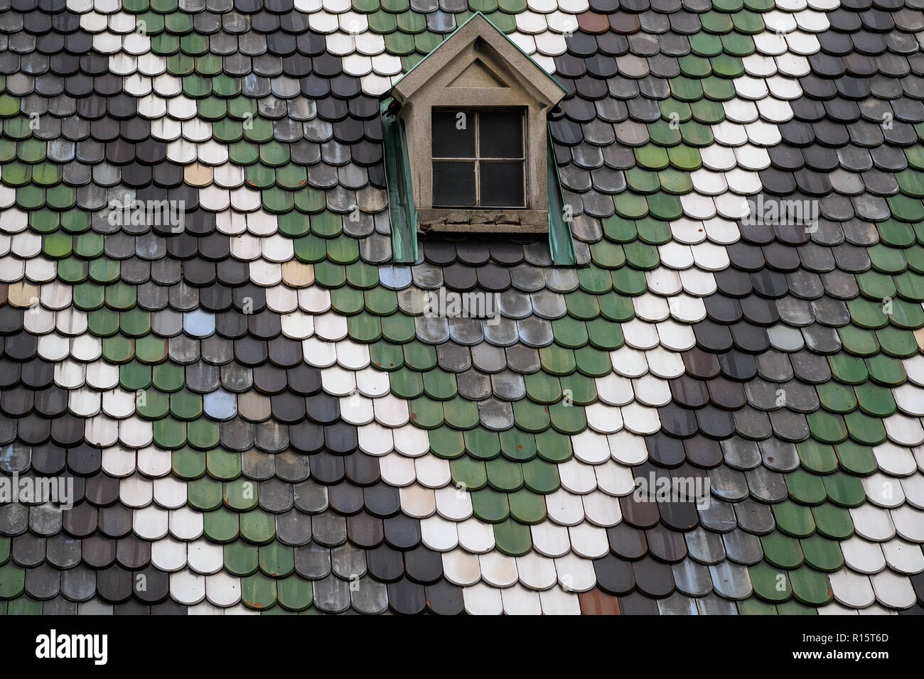 Tiles of Stephansdom cathedral roof, Vienna, Austria Stock Photo - Alamy