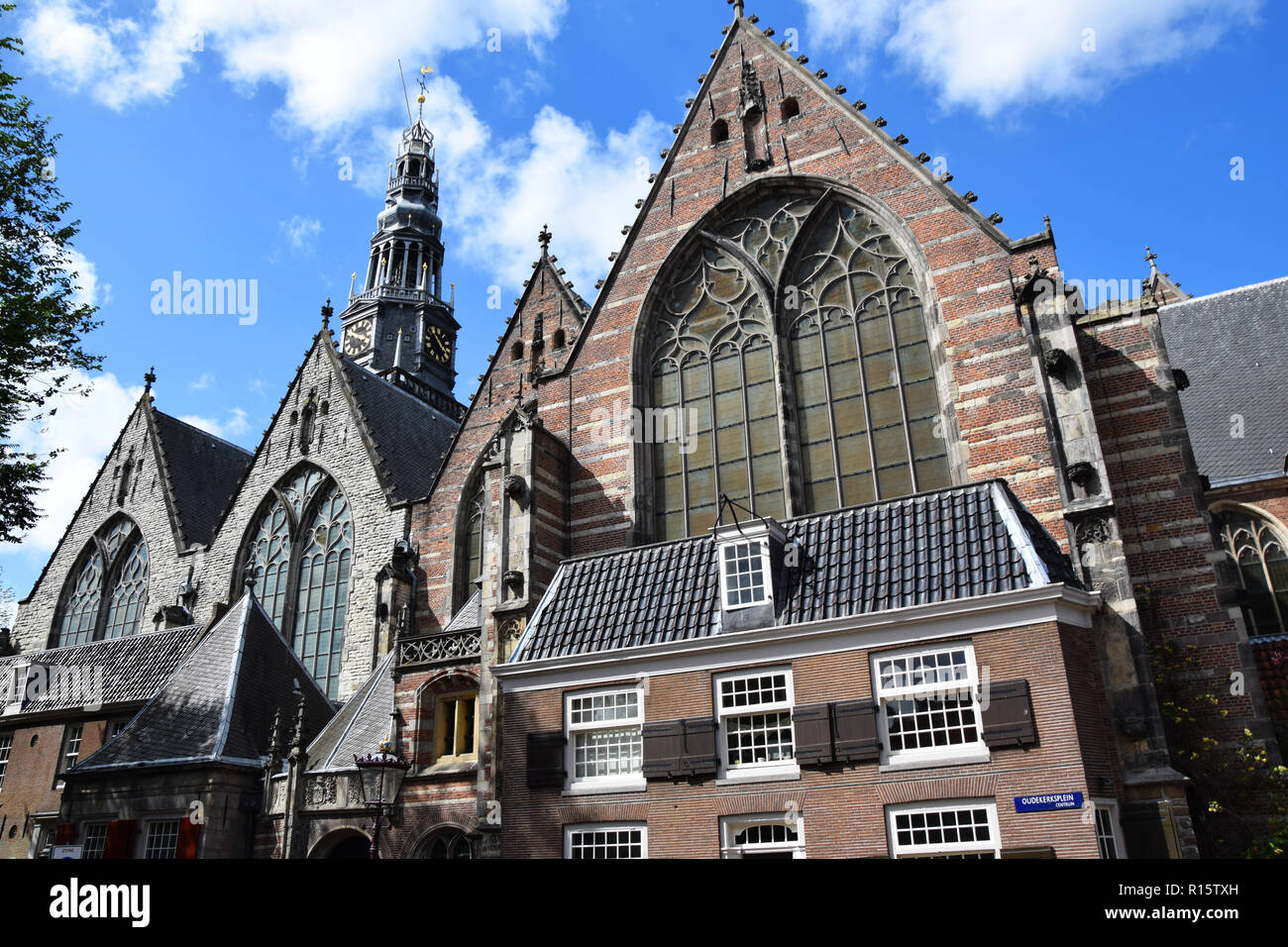 Oudekerksplein hi-res stock photography and images - Alamy