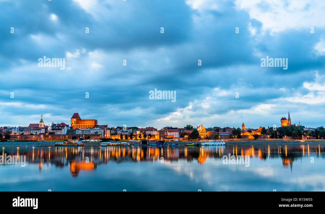 Old town torun poland architecture hi-res stock photography and images ...