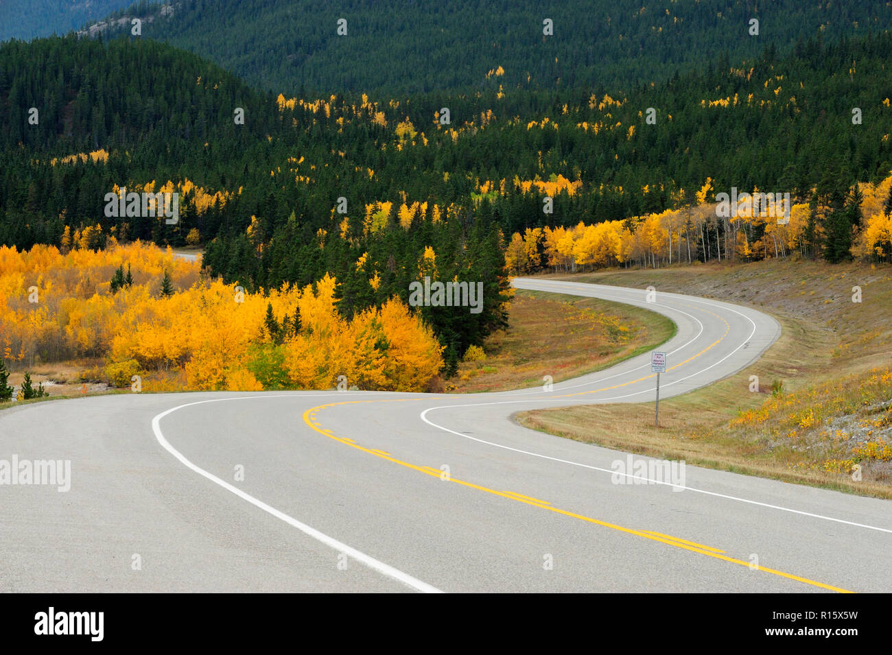 The David Thompson Highway High Resolution Stock Photography and Images ...
