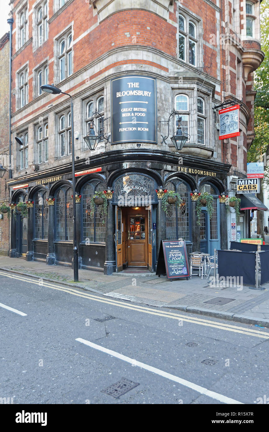The bloomsbury tavern london hi-res stock photography and images - Alamy