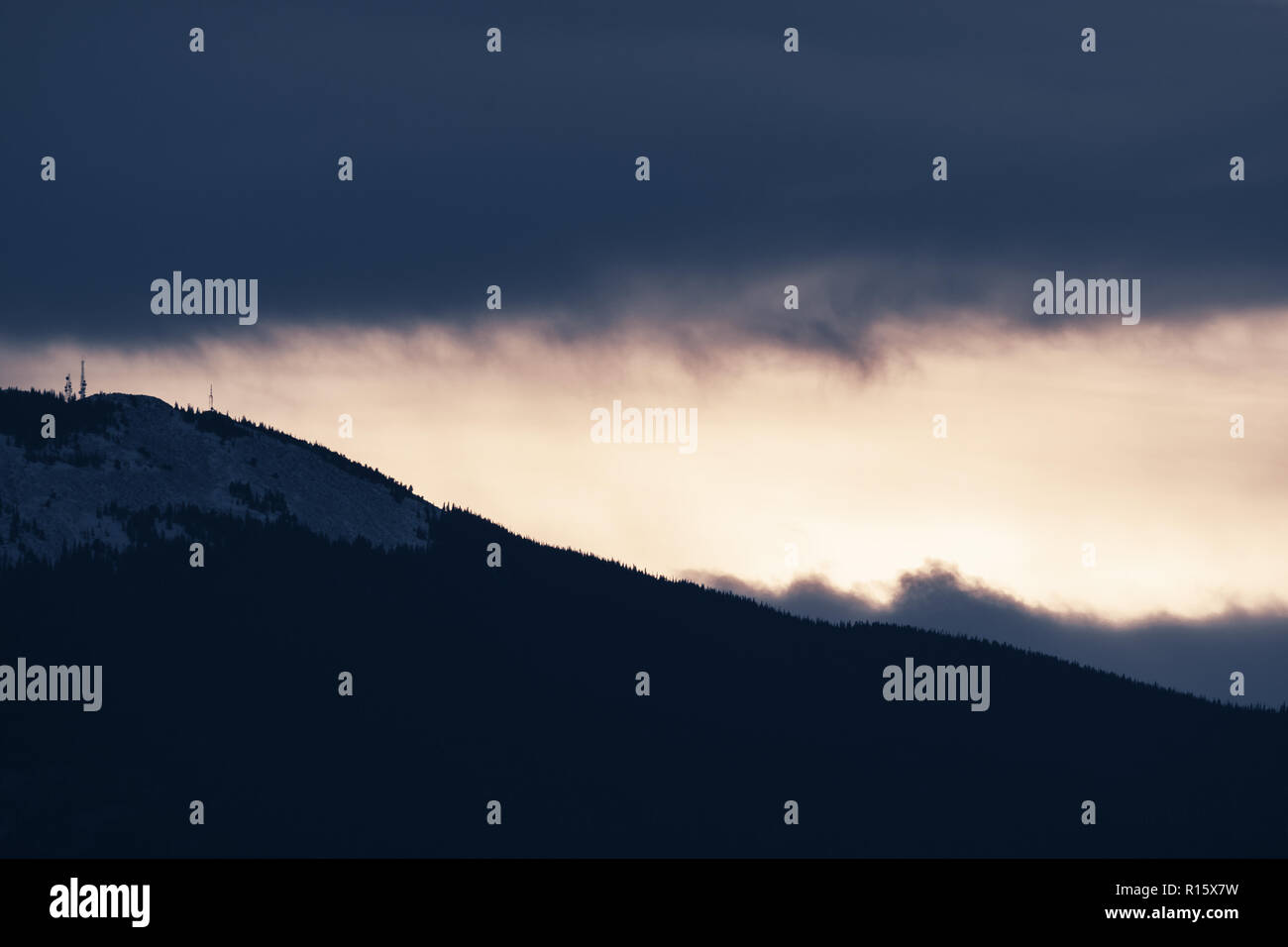 Cold barren landscape hi-res stock photography and images - Alamy