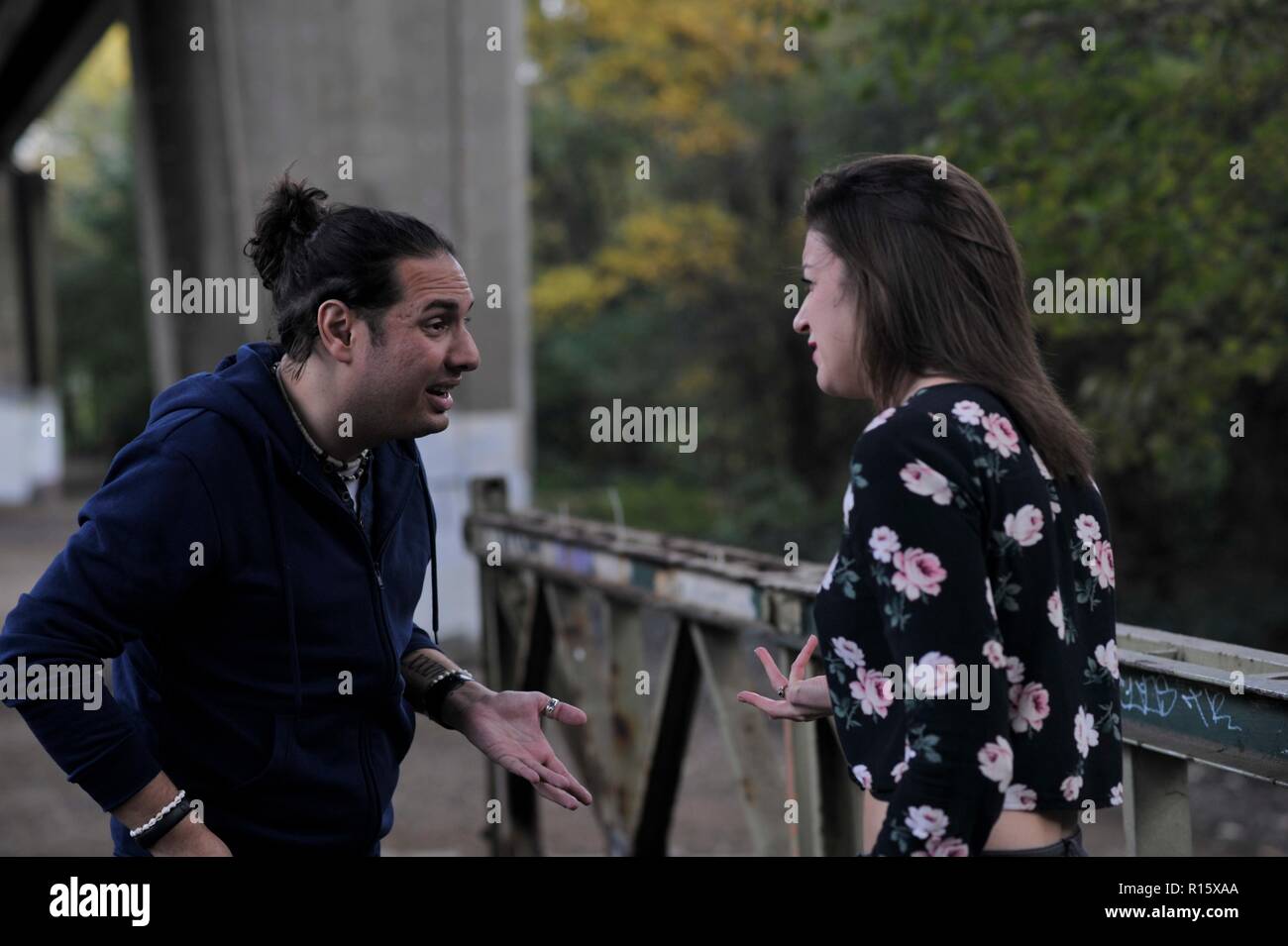 Couple fight in public hi-res stock photography and images - Alamy