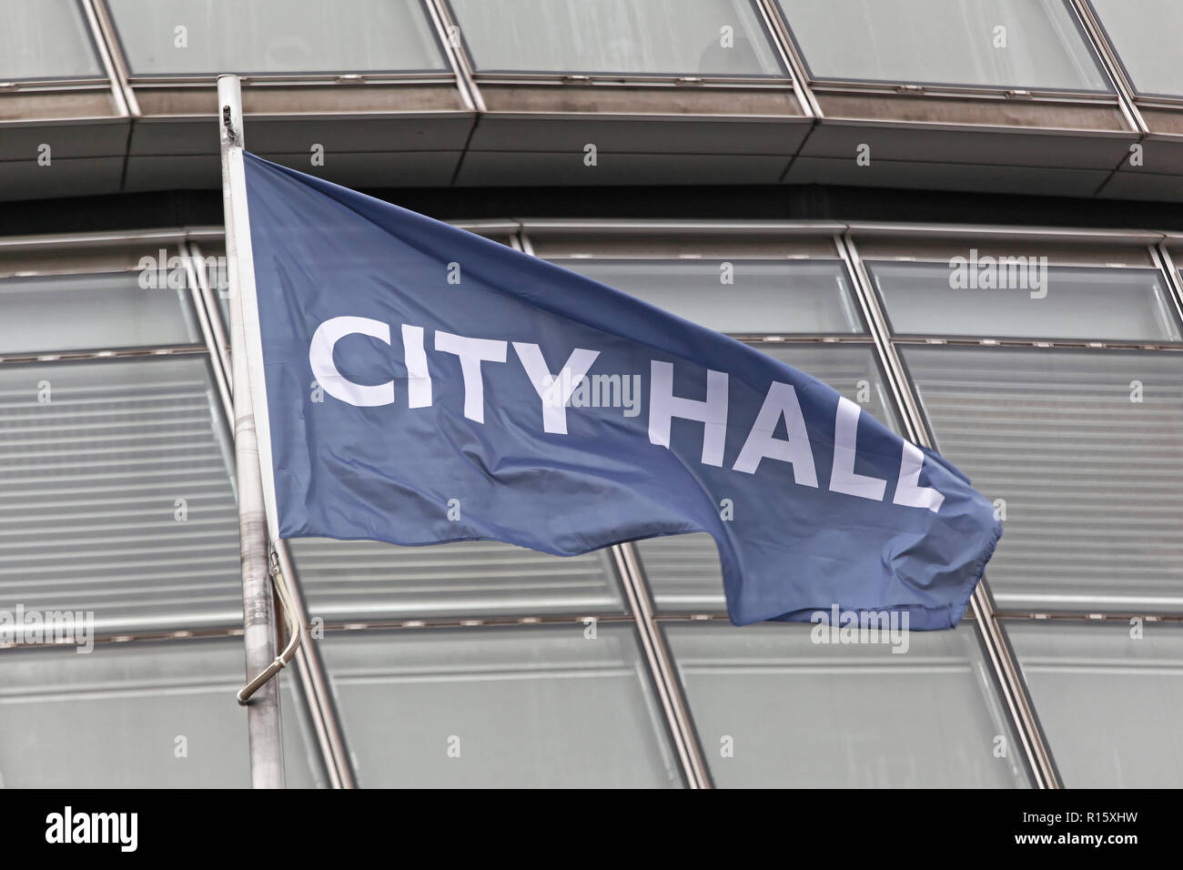 City hall flag hi-res stock photography and images - Alamy