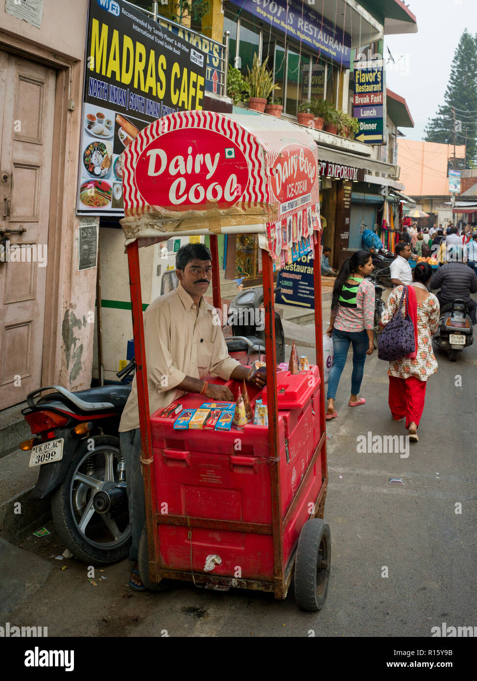 Street scene, Rishikesh, Dehradun District, Uttarakhand, India Stock ...