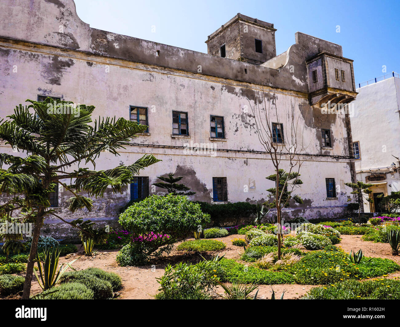 Old building morocco hi-res stock photography and images - Alamy