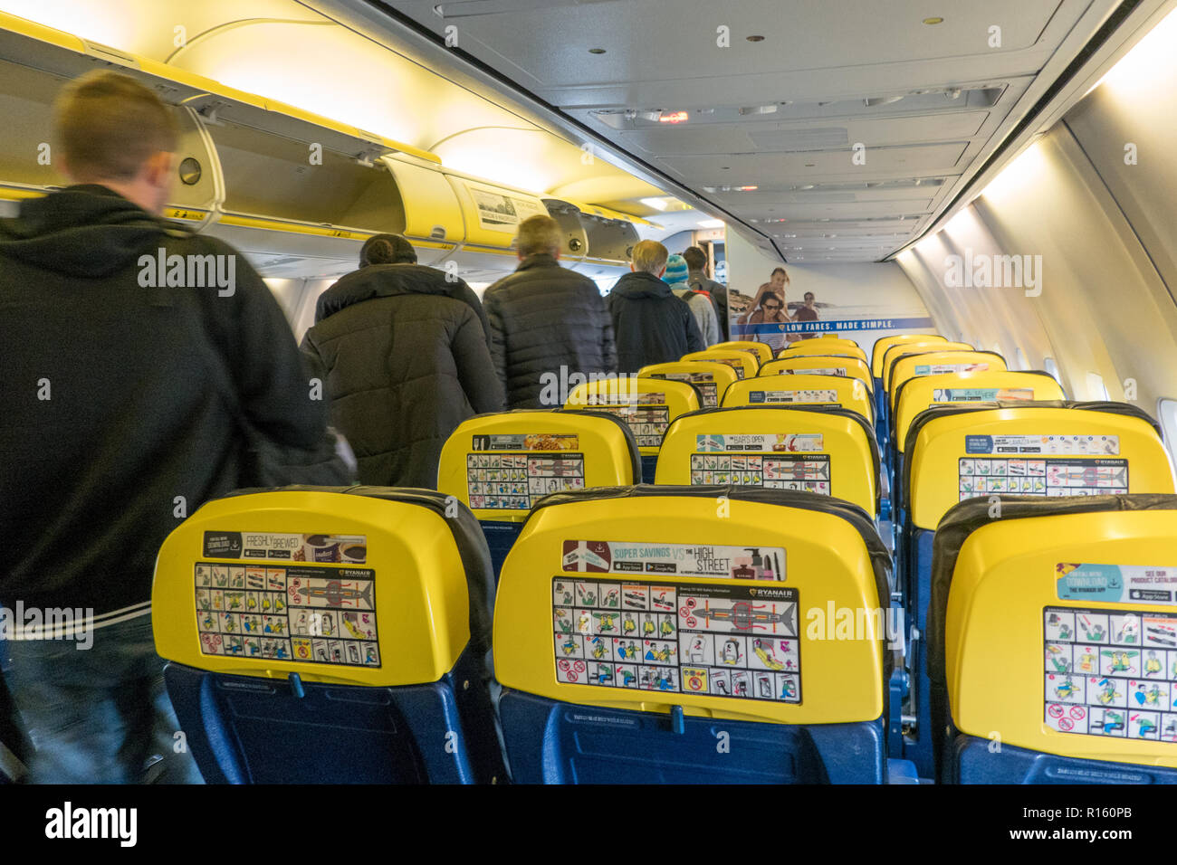 Passengers leaving a Ryanair plane at Dublin Airport Stock Photo - Alamy